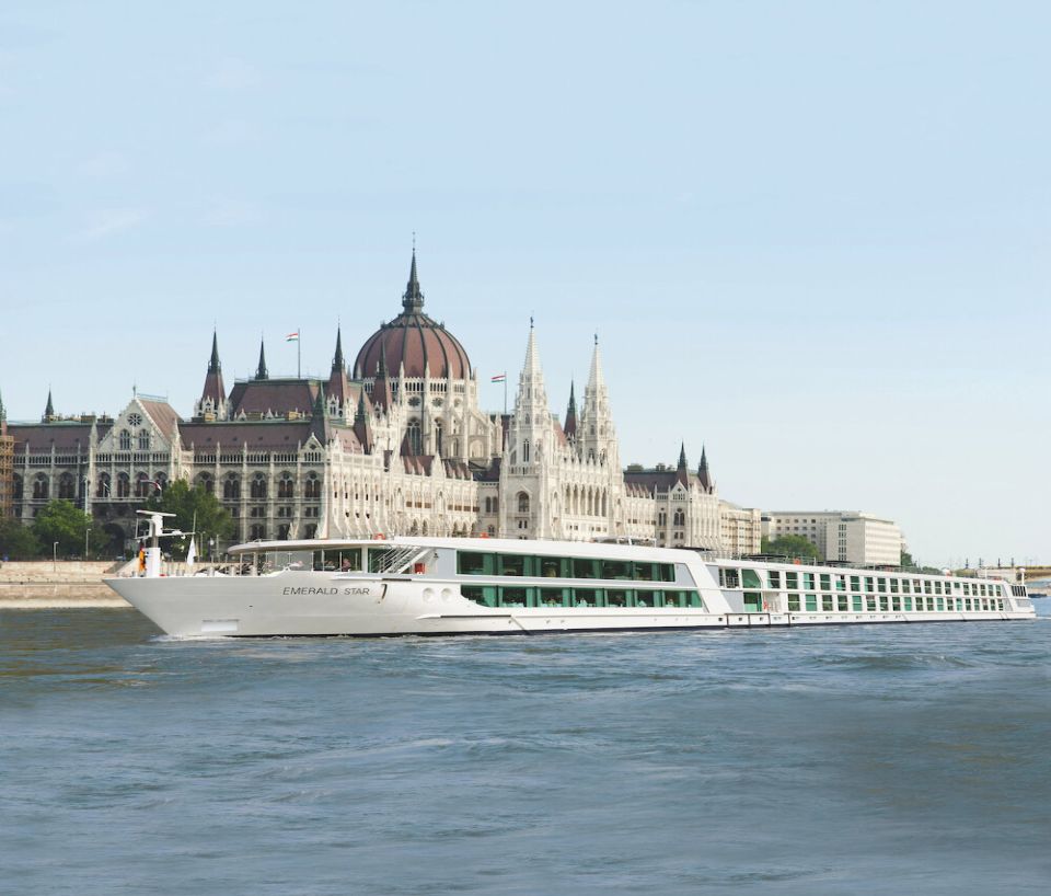 Emerald Star Kreuzfahrt am 25.03.2026 für 10 Nächte