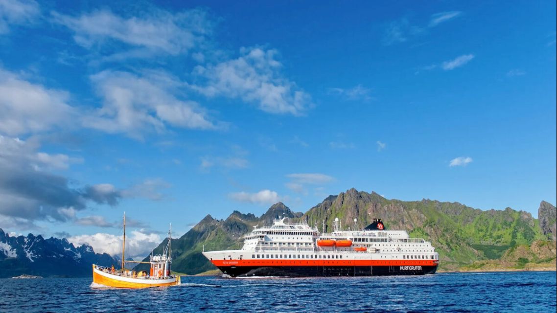 MS Finnmarken Kreuzfahrt am 31.10.2025 für 14 Nächte