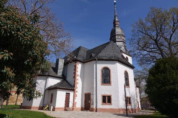 Nierstein: Das malerische Städtchen am Rhein