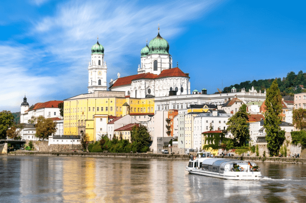 Passau: Donaukreuzfahrten entdecken & buchen